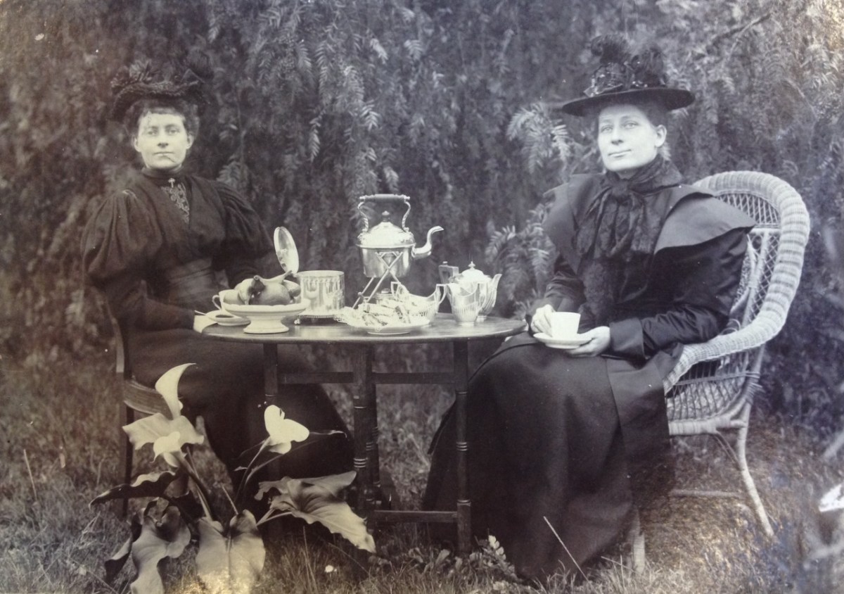 Mourning and Tea: How the Victorians Found Identity Through Grief ...